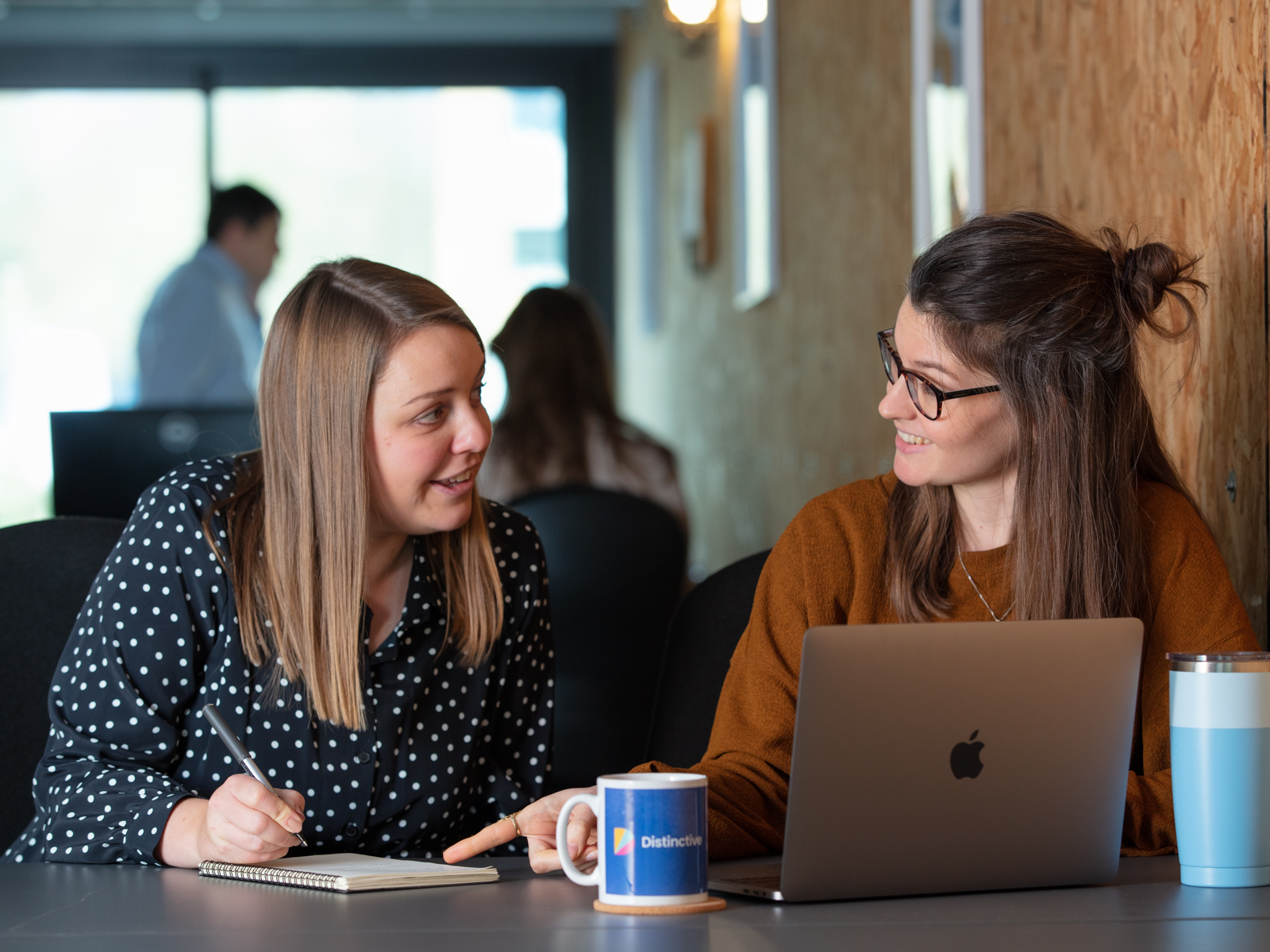 Team support | Distinctive Communications